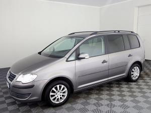 Pelēks Volkswagen Touran 2007 Tallina, ar dzinēja tilpumu 1.90 L un nobraukumu 307 tūkst. km par 2199 €, foto 3 vietnē AUTOMOTO.COM.LV