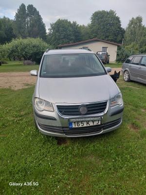 Pelēks Volkswagen Touran 2007 Valga, ar dzinēja tilpumu 1.90 L un nobraukumu 0 tūkst. km par 500 €, foto 11 vietnē AUTOMOTO.COM.LV
