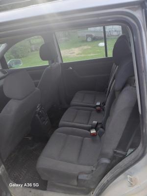Pelēks Volkswagen Touran 2007 Valga, ar dzinēja tilpumu 1.90 L un nobraukumu 0 tūkst. km par 500 €, foto 14 vietnē AUTOMOTO.COM.LV