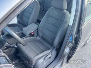 Pelēks Volkswagen Touran 2007 Tallina, ar dzinēja tilpumu 1.90 L un nobraukumu 259 tūkst. km par 1399 €, foto 11 vietnē AUTOMOTO.COM.LV