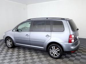 Серый Фольксваген Туран 2007 в Таллин, объемом двигателя 1.90 л и пробегом 299 тыс. км за 1799 €, фото 12 на AUTOMOTO.COM.LV
