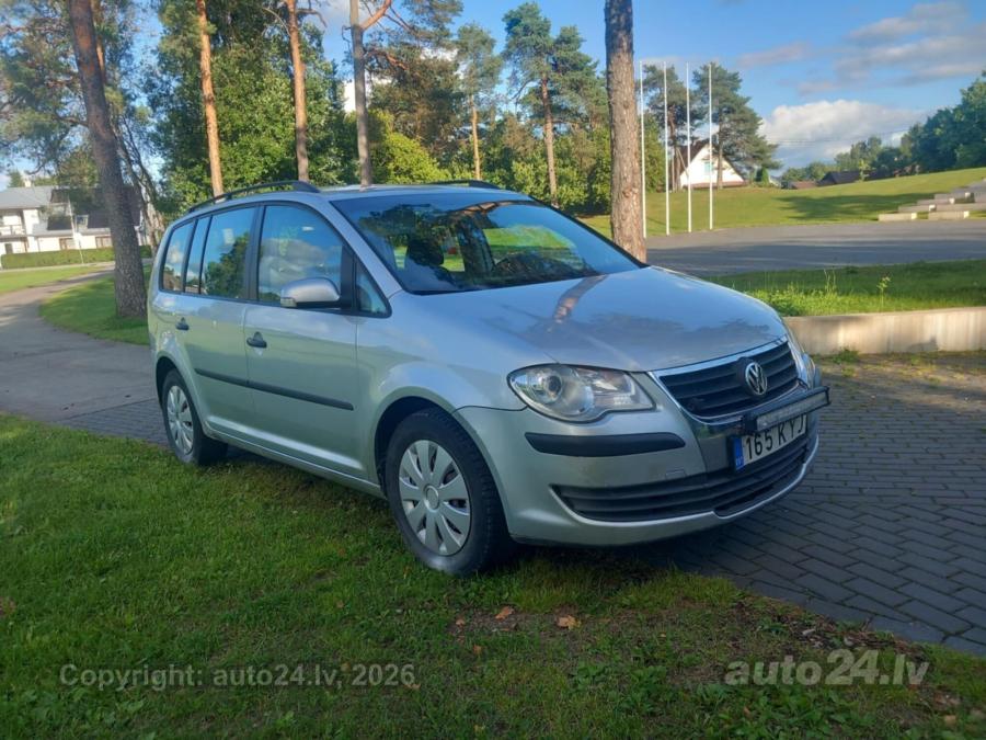 Серый Фольксваген Туран 2007 в Рапла, объемом двигателя 1.90 л и пробегом 330 тыс. км за 1499 €, фото 5 на AUTOMOTO.COM.LV