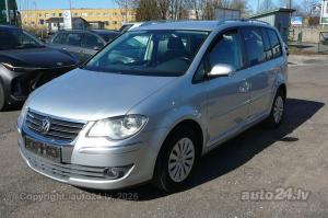 Pelēks Volkswagen Touran 2008 Jehvi, ar dzinēja tilpumu 1.90 L un nobraukumu 299 tūkst. km par 4300 €, foto  vietnē AUTOMOTO.COM.LV