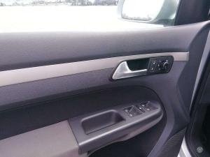 Pelēks Volkswagen Touran 2008 Marijampole, ar dzinēja tilpumu 1.90 L un nobraukumu 273 tūkst. km par 3599 €, foto 14 vietnē AUTOMOTO.COM.LV