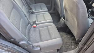 Pelēks Volkswagen Touran 2008 Tartu, ar dzinēja tilpumu 1.90 L un nobraukumu 375 tūkst. km par 2499 €, foto 12 vietnē AUTOMOTO.COM.LV