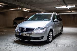 Grey Volkswagen Touran 2010 in Tallinn, with an engine capacity of 1.90 L and mileage of 357 thousand km for 5500 €, photo 3 on AUTOMOTO.COM.LV