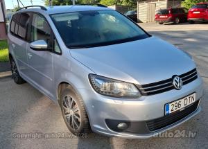Pelēks Volkswagen Touran 2014 Tallina, ar dzinēja tilpumu 1.60 L un nobraukumu 267 tūkst. km par 6900 €, foto 3 vietnē AUTOMOTO.COM.LV