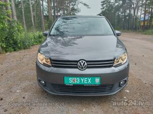 Grey Volkswagen Touran 2015 in Tallinn, with an engine capacity of 1.60 L and mileage of 147 thousand km for 9900 €, photo 3 on AUTOMOTO.COM.LV