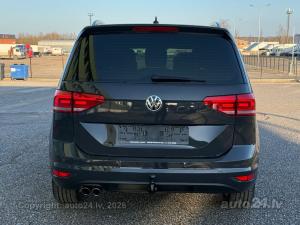 Grey Volkswagen Touran 2016 in Tartu, with an engine capacity of 2.00 L and mileage of 209 thousand km for 15999 €, photo 29 on AUTOMOTO.COM.LV