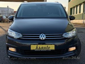 Grey Volkswagen Touran 2016 in Tartu, with an engine capacity of 2.00 L and mileage of 209 thousand km for 15999 €, photo 30 on AUTOMOTO.COM.LV