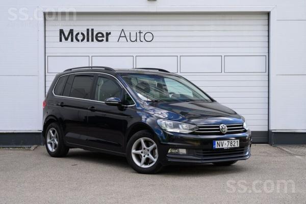 Grey Volkswagen Touran 2016 in Riga, with an engine capacity of 2.00 L and mileage of 203 thousand km for 13950 €, photo 2 on AUTOMOTO.COM.LV