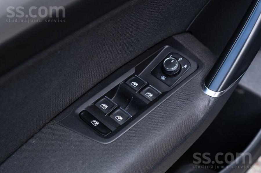 Grey Volkswagen Touran 2016 in Riga, with an engine capacity of 2.00 L and mileage of 203 thousand km for 13950 €, photo 16 on AUTOMOTO.COM.LV