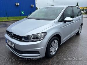 Grey Volkswagen Touran 2017 in Paide, with an engine capacity of 1.60 L and mileage of 218 thousand km for 10790 €, photo  on AUTOMOTO.COM.LV