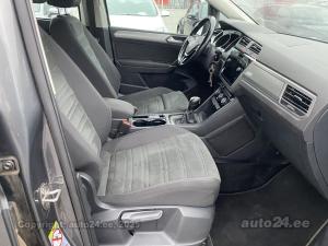 Pelēks Volkswagen Touran 2019 Viljandi, ar dzinēja tilpumu 2.00 L un nobraukumu 207 tūkst. km par 16490 €, foto 7 vietnē AUTOMOTO.COM.LV