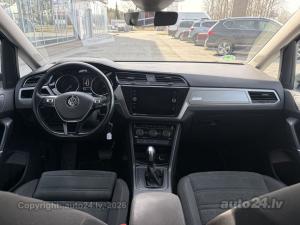 Pelēks Volkswagen Touran 2019 Viljandi, ar dzinēja tilpumu 2.00 L un nobraukumu 207 tūkst. km par 16390 €, foto 5 vietnē AUTOMOTO.COM.LV