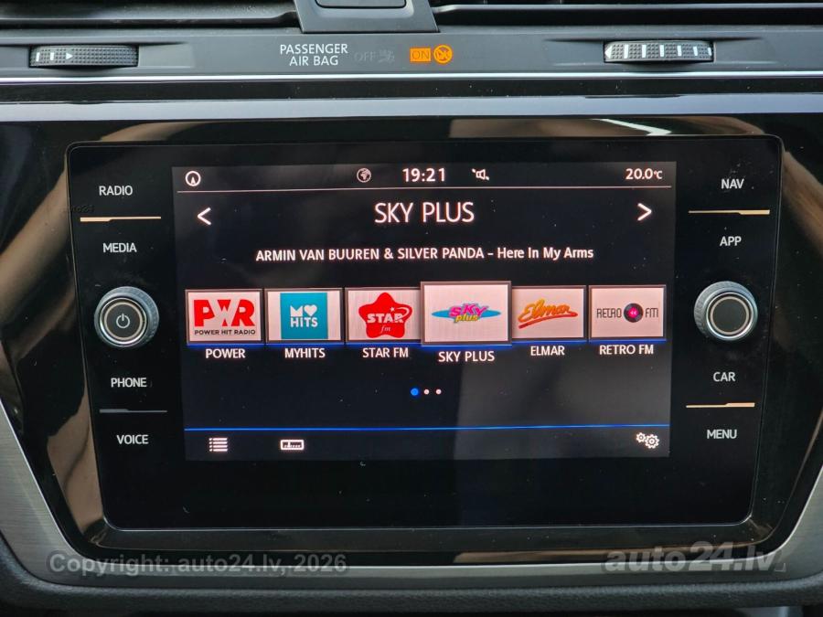 Grey Volkswagen Touran 2020 in Viljandi, with an engine capacity of 2.00 L and mileage of 288 thousand km for 13999 €, photo 21 on AUTOMOTO.COM.LV