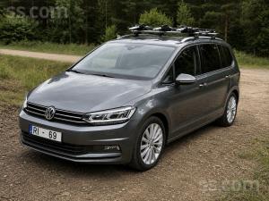 Серый Фольксваген Туран 2020 в Рига, объемом двигателя 2.00 л и пробегом 262 тыс. км за 14500 €, фото 3 на AUTOMOTO.COM.LV