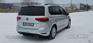 Pelēks Volkswagen Touran 2021 Tallina, ar dzinēja tilpumu 1.50 L un nobraukumu 60 tūkst. km par 25000 €, foto 9 vietnē AUTOMOTO.COM.LV