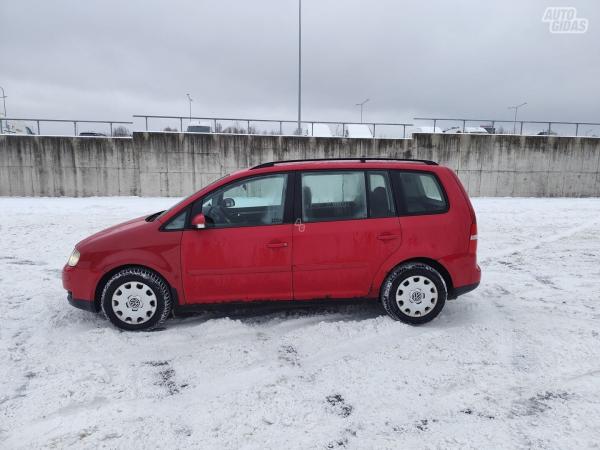 Volkswagen Touran 2004 in Vilnius, with an engine capacity of 2.00 L and mileage of 286 thousand km for 630 €, photo 7 on AUTOMOTO.COM.LV