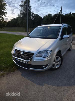 Volkswagen Touran 2008 in Tallinn, with an engine capacity of 2.00 L and mileage of 319 thousand km for 3500 €, photo  on AUTOMOTO.COM.LV