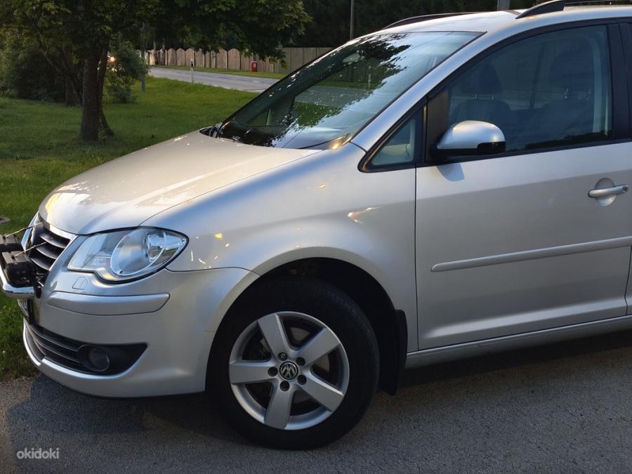 Volkswagen Touran 2008 in Tallinn, with an engine capacity of 2.00 L and mileage of 319 thousand km for 3500 €, photo 18 on AUTOMOTO.COM.LV
