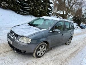 Volkswagen Touran 2003 Viļņa, ar dzinēja tilpumu 1.90 L un nobraukumu 300 tūkst. km par 1590 €, foto 3 vietnē AUTOMOTO.COM.LV