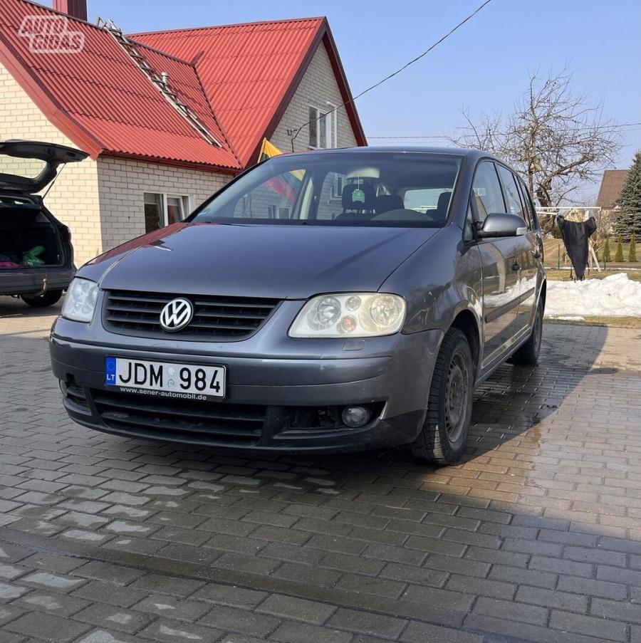 Volkswagen Touran 2003 in Kaisiadorys, with an engine capacity of 1.60 L and mileage of 270 thousand km for 800 €, photo 8 on AUTOMOTO.COM.LV