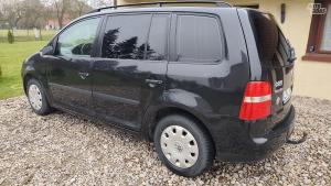 Volkswagen Touran 2003 in Marijampole, with an engine capacity of 1.60 L and mileage of 266 thousand km for 650 €, photo 7 on AUTOMOTO.COM.LV