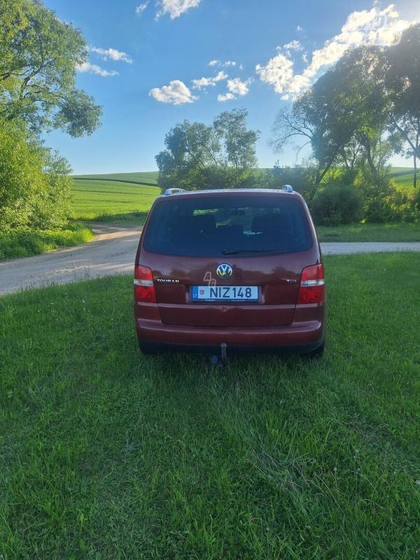 Volkswagen Touran 2003 in Elektrenai, with an engine capacity of 2.00 L and mileage of 621 thousand km for 1200 €, photo 4 on AUTOMOTO.COM.LV
