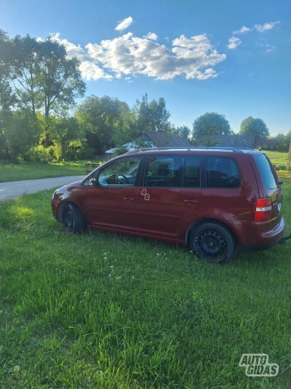 Volkswagen Touran 2003 in Elektrenai, with an engine capacity of 2.00 L and mileage of 621 thousand km for 1200 €, photo 5 on AUTOMOTO.COM.LV