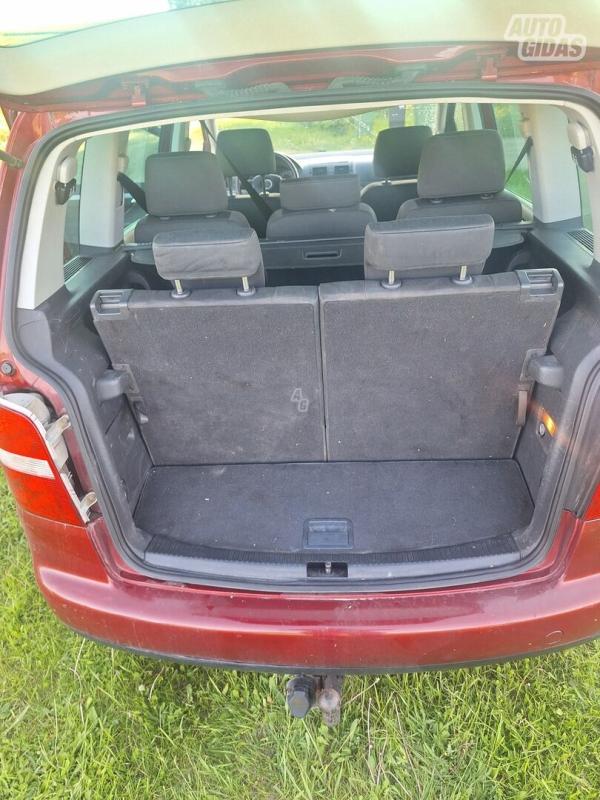 Volkswagen Touran 2003 in Elektrenai, with an engine capacity of 2.00 L and mileage of 621 thousand km for 1200 €, photo 9 on AUTOMOTO.COM.LV