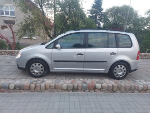 Volkswagen Touran 2003 Viļņa, ar dzinēja tilpumu 1.90 L un nobraukumu 325 tūkst. km par 2000 €, foto 6 vietnē AUTOMOTO.COM.LV