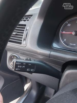 Volkswagen Touran 2003 Viļņa, ar dzinēja tilpumu 1.90 L un nobraukumu 325 tūkst. km par 2000 €, foto 8 vietnē AUTOMOTO.COM.LV