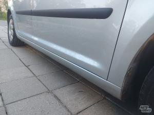 Volkswagen Touran 2003 Viļņa, ar dzinēja tilpumu 1.90 L un nobraukumu 325 tūkst. km par 2000 €, foto 12 vietnē AUTOMOTO.COM.LV
