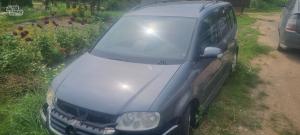 Volkswagen Touran 2003 Viļņa, ar dzinēja tilpumu 2.00 L un nobraukumu 120 tūkst. km par 800 €, foto 4 vietnē AUTOMOTO.COM.LV