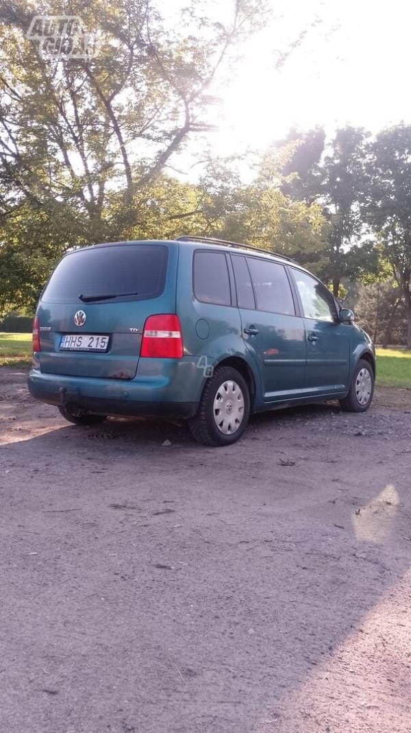 Volkswagen Touran 2003 Kauņa, ar dzinēja tilpumu 1.90 L un nobraukumu 363 tūkst. km par 800 €, foto 5 vietnē AUTOMOTO.COM.LV