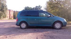 Volkswagen Touran 2003 Kauņa, ar dzinēja tilpumu 1.90 L un nobraukumu 363 tūkst. km par 800 €, foto 8 vietnē AUTOMOTO.COM.LV