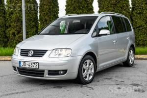 Volkswagen Touran 2004 Jelgava, ar dzinēja tilpumu 2.00 L un nobraukumu 240 tūkst. km par 6900 €, foto 3 vietnē AUTOMOTO.COM.LV