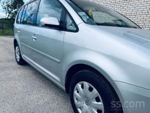 Volkswagen Touran 2004 in Daugavpils, with an engine capacity of 1.90 L and mileage of 259 thousand km for 3000 €, photo 9 on AUTOMOTO.COM.LV