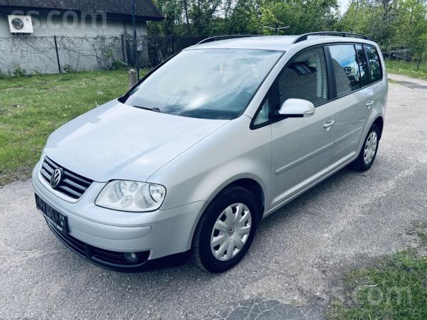 Volkswagen Touran 2004 in Daugavpils, with an engine capacity of 1.90 L and mileage of 259 thousand km for 2599 €, photo 1 on AUTOMOTO.COM.LV