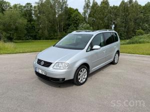 Volkswagen Touran 2004 in Cesis, with an engine capacity of 2.00 L and mileage of 297 thousand km for 1950 €, photo 1 on AUTOMOTO.COM.LV