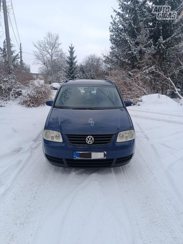 Volkswagen Touran 2004 in Siauliai, with an engine capacity of 1.60 L and mileage of 280 thousand km for 1450 €, photo 6 on AUTOMOTO.COM.LV