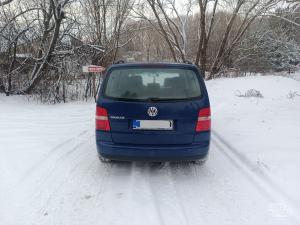 Volkswagen Touran 2004 Šauļi, ar dzinēja tilpumu 1.60 L un nobraukumu 280 tūkst. km par 1450 €, foto 3 vietnē AUTOMOTO.COM.LV