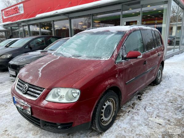 Volkswagen Touran 2004 Viļņa, ar dzinēja tilpumu 1.90 L un nobraukumu 300 tūkst. km par 1149 €, foto 1 vietnē AUTOMOTO.COM.LV