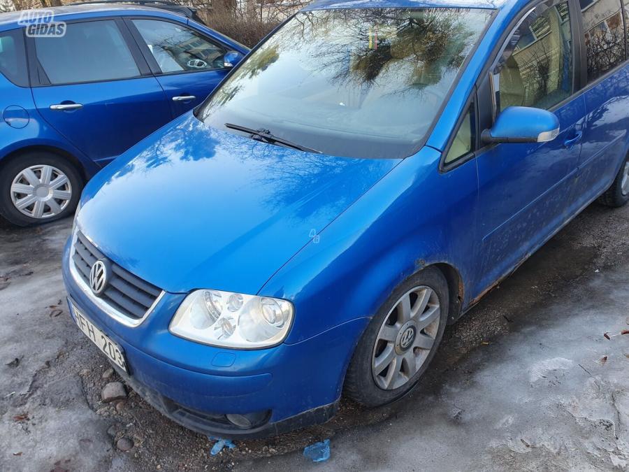 Volkswagen Touran 2004 Kauņa, ar dzinēja tilpumu 1.90 L un nobraukumu 350 tūkst. km par 650 €, foto 2 vietnē AUTOMOTO.COM.LV