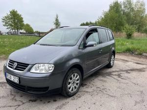 Фольксваген Туран 2004 в Шяуляй, объемом двигателя 2.00 л и пробегом 350 тыс. км за 750 €, фото 4 на AUTOMOTO.COM.LV