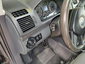 Volkswagen Touran 2004 Biržai, ar dzinēja tilpumu 1.90 L un nobraukumu 290 tūkst. km par 1900 €, foto 10 vietnē AUTOMOTO.COM.LV
