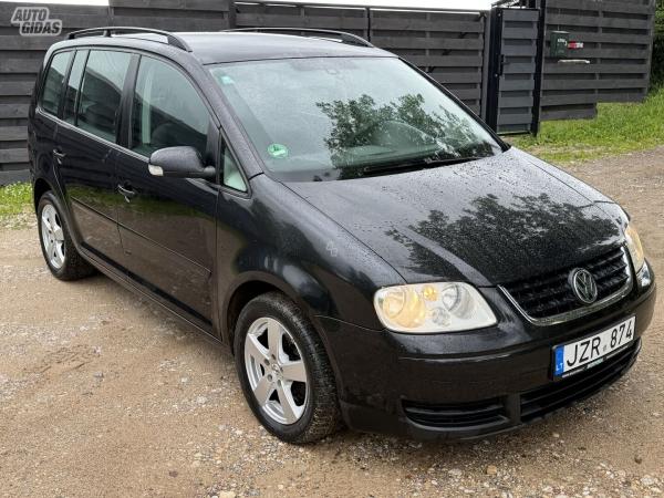 Volkswagen Touran 2004 Utena, ar dzinēja tilpumu 2.00 L un nobraukumu 345 tūkst. km par 2100 €, foto 3 vietnē AUTOMOTO.COM.LV