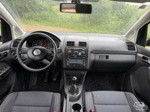 Volkswagen Touran 2004 Utena, ar dzinēja tilpumu 2.00 L un nobraukumu 345 tūkst. km par 2100 €, foto 10 vietnē AUTOMOTO.COM.LV