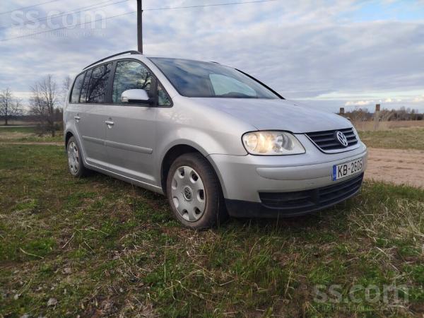 Volkswagen Touran 2004 in Gulbene, with an engine capacity of 2.00 L and mileage of 336 thousand km for 1550 €, photo 7 on AUTOMOTO.COM.LV
